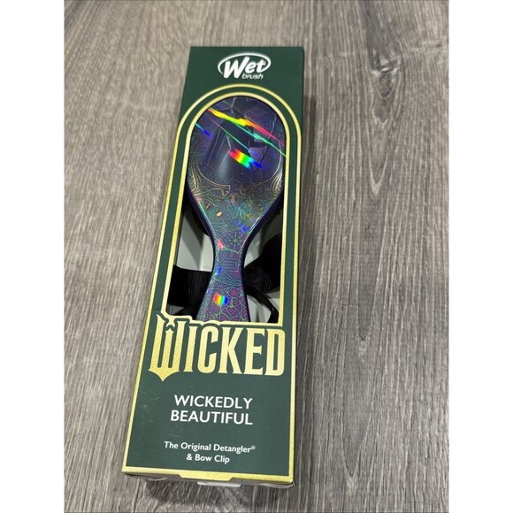 Unbranded | Accessories | New Wicked Wickedly Beautiful Detangler Brush ...